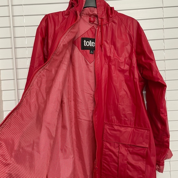totes | Jackets & Coats | Red Lined Rain Slicker Raincoat From Totes ...